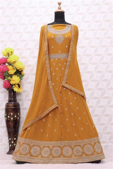 Aashirwad Creation Gulkand Heerva Heavy Faux Georgette Anarkali Suits