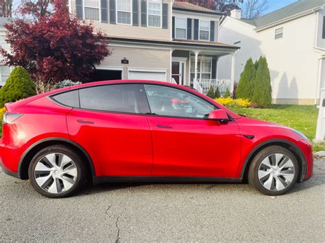 Tesla Model Y Long Range Awd Find My Electric