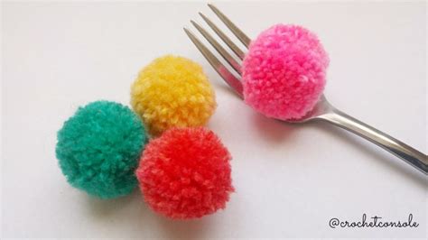 C Mo Hacer Mini Pompones De Lana Paso A Paso Crochet Con Sole