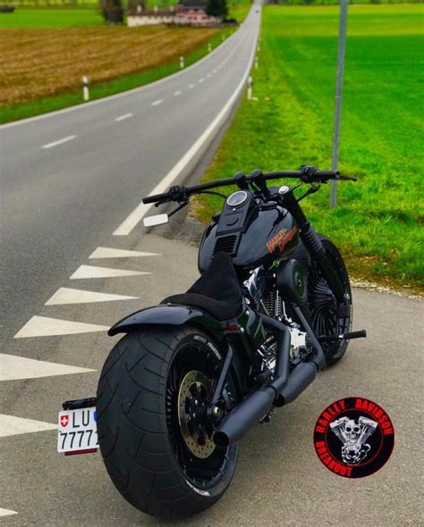 Pin By Magnus Pollack On Bilar Och Motorcyklar Harley Bikes Bobber