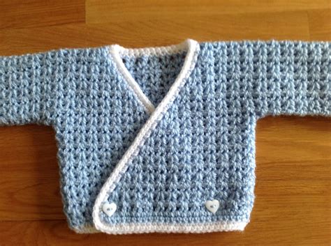 Layette Brassière Cache Coeur au crochet Taille Naissance Mode Bébé