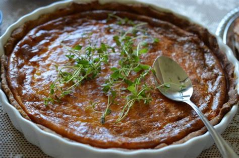 Västerbottenpaj med kantareller och gräslök Lchf Johanna Toftby