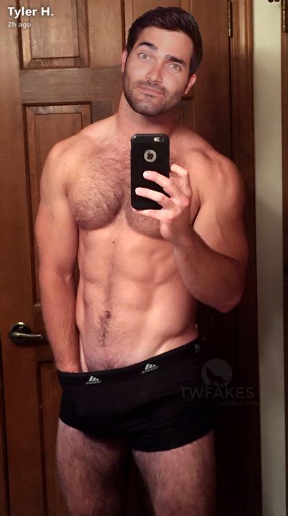 Tyler Hoechlin Tumbex