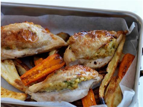 Blancs De Poulet Farcis Facile D Couvrez Les Recettes De Cuisine Actuelle