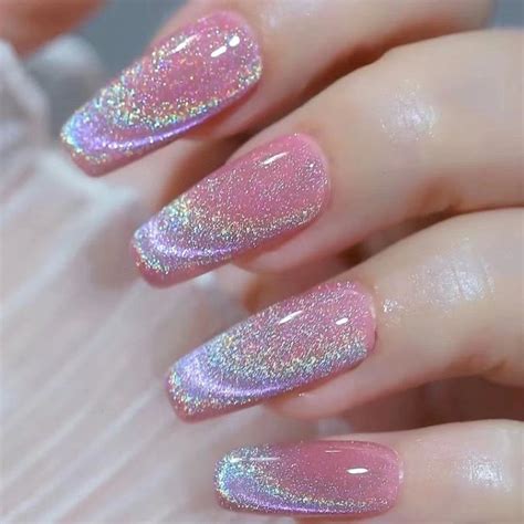 5 Prettiest Cat Eye Gel Nails Make Your Nails Breathtaking Artofit