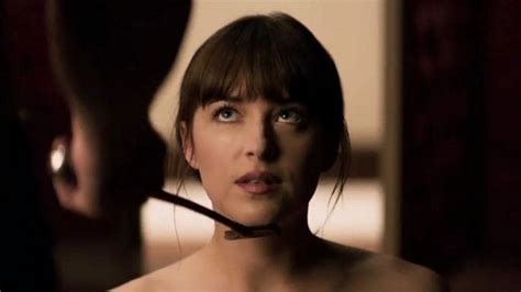 Fifty Shades Star Dakota Johnson Went To Therapy After Shooting New