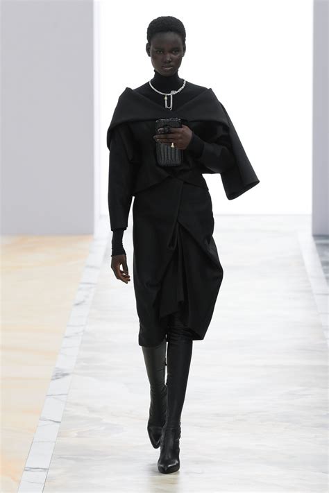 Fendi Couture Fall Photos