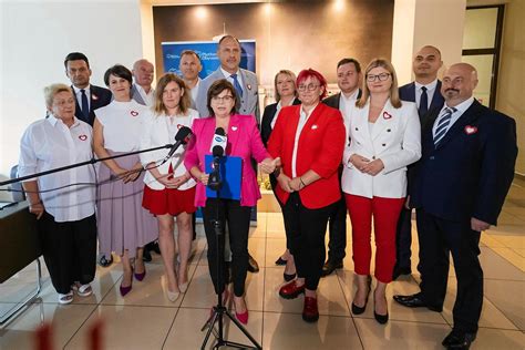 Wybory 2023 Koalicja Obywatelska prezentuje swoich kandydatów w