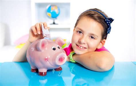 ᐅ Geld anlegen für Kinder 5 Tipps zu ETF Sparplan Versicherung