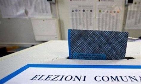 Ballottaggi Affluenza In Calo Al 37 5 Voto Fino Alle 15 Primo