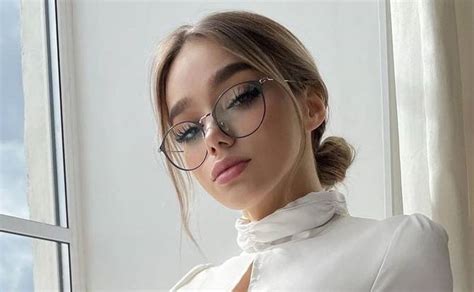 Seltin Sweet Videos Bio Age Boyfriend Net Worth Wiki Career And