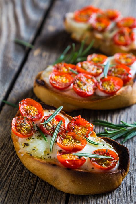 Bruschetta Consultez Notre Recette Italienne Ultra Facile Petite Italie