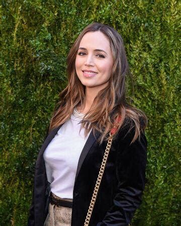 Eliza Dushku Scrolller
