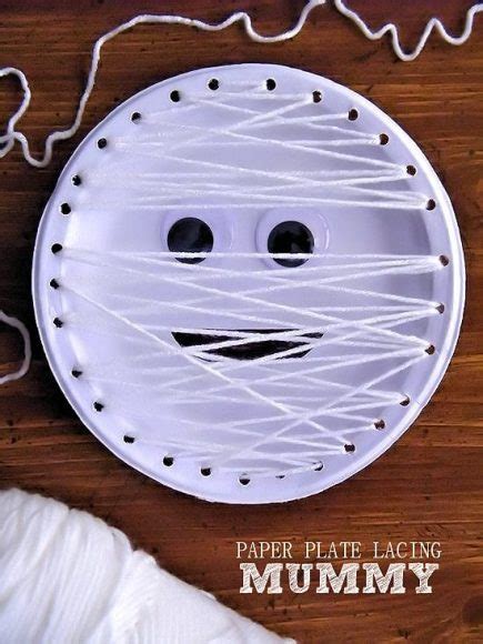 Manualidades para Halloween con platos ideales para realizar con niños