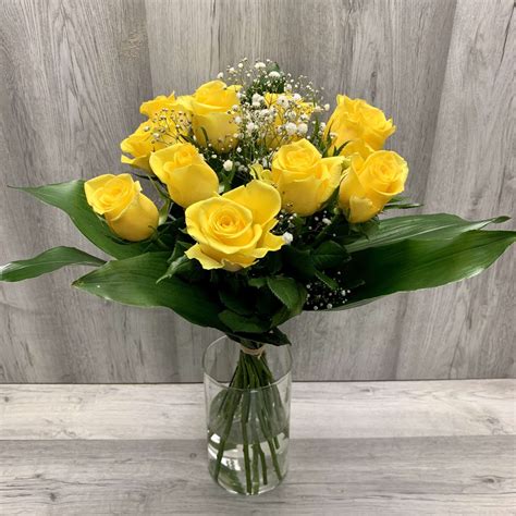Ramo De Rosas Amarillas Fela Hijo Floristas