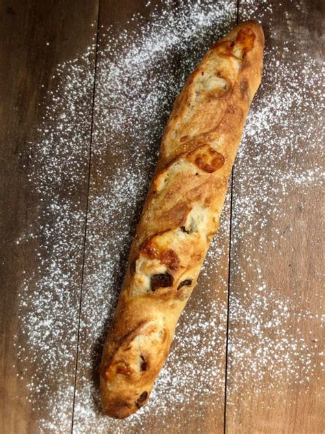Baguette Le Sauciflard de Deux Gars dans L Pétrin