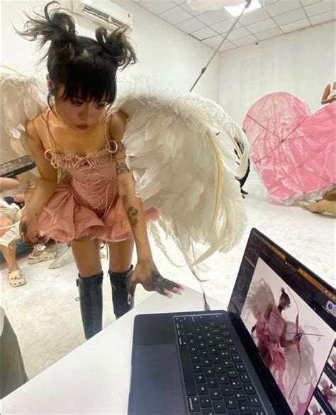 Ghim của Thảo Tee trên pose Nữ siêu nhân Dễ thương Tóc đẹp