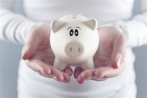 Consejos básicos para ahorrar y cuidar tu dinero Univision