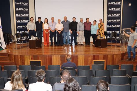 Jornal Da Franca Franca Se Renforce Dans Le Domaine Des Soins De