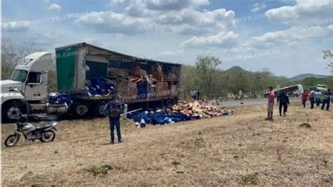 Bus de transporte colectivo se estrelló de frente con una rastra