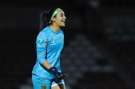 Deja Stefi Jiménez la portería de las Bravas