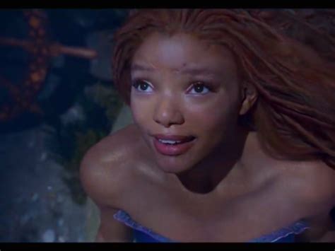 As Luce Halle Bailey Como Ariel En El Primer Vistazo Del Live Action