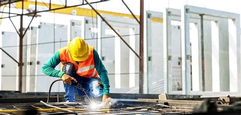Corrida de prefeituras para erguer obras amplia falta de mão de obra