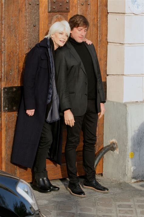 Photo Exclusif Françoise Hardy et son fils Thomas Dutronc se