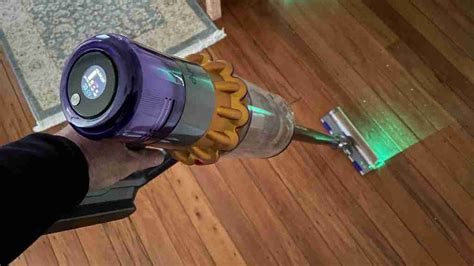 Dyson V Detect Review Review Dyane Yasmin