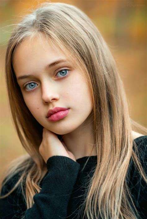 Women S Cute Face