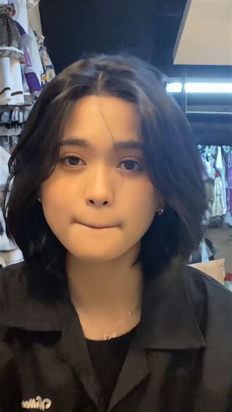 Adel Jkt Gaya Rambut Orang Cantik Wajah Gadis