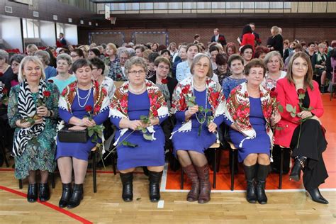 Powiatowy Dzień Kobiet Powiat Tomaszowski Starostwo Powiatowe w