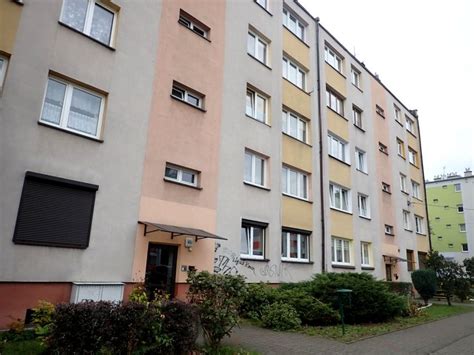 Sprzedam mieszkanie w bloku mieszkalnym 32 75 m² do remontu ul