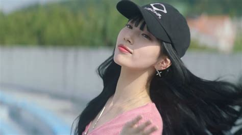 Suzy Dan Yang Se Jong Saling Naksir Lewat Serial Doona