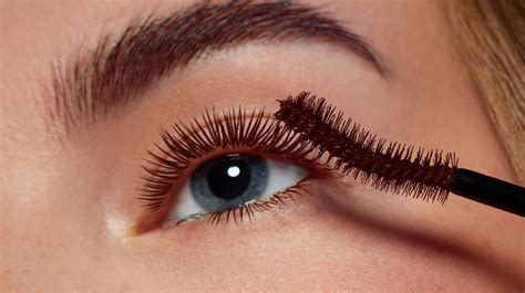 Brown Eyeliner Vs Black