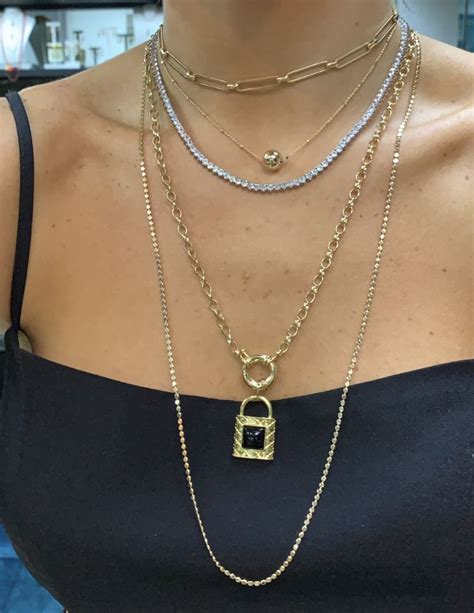 Aprenda Como Usar Colares E Chokers De Elos Da Piuka Artofit