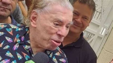 Silvio Santos Volta A Hospital De Sp Para Fazer Exames Saiba Mais