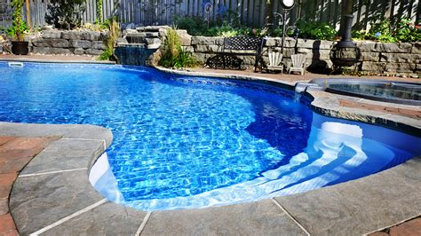 10 consejos para prolongar la duración y cuidar el liner de tu piscina