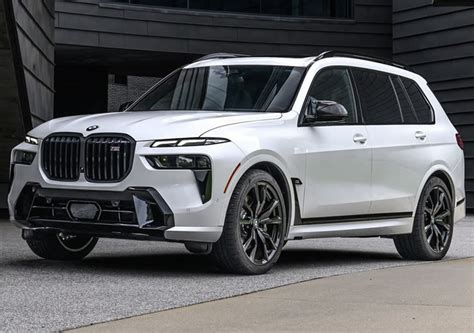 2023 BMW X7 M60i Teknik Özellikleri ve Fiyatı Açıklandı