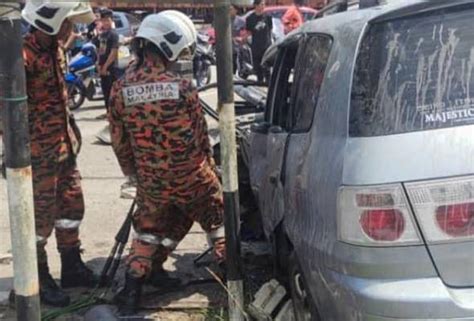 Tiga Beranak Maut Kemalangan Di Kemaman Astro Awani