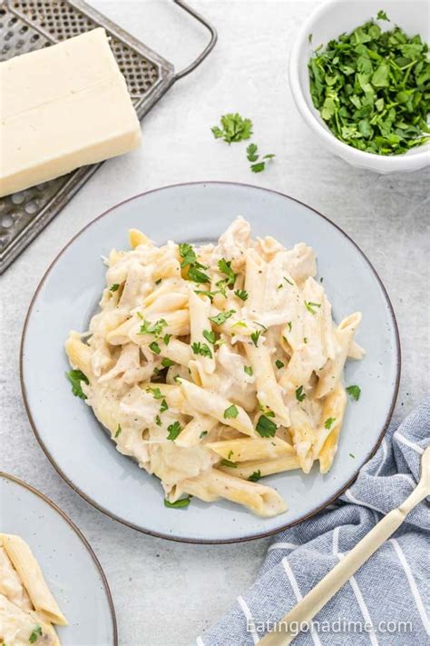 Crock Pot Chicken Alfredo Casserole VIDEO EASY With Jar Sauce