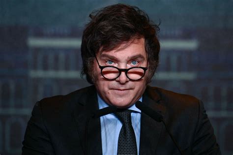 La Justicia laboral suspendió parte del mega DNU de Javier Milei
