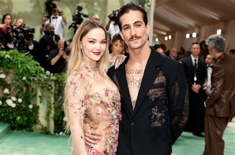 Chi è Dove Cameron fidanzata di Damiano dei Måneskin che ha incantato