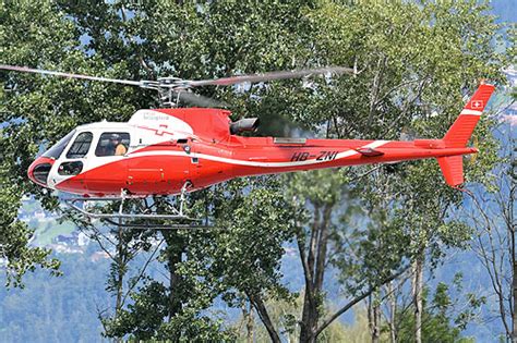 AS350 Ecureuil H125 Travaux aériens et transport de passagers