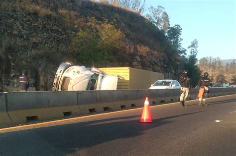 Vuelca tráiler en la Morelia Pátzcuaro Quadratín Michoacán
