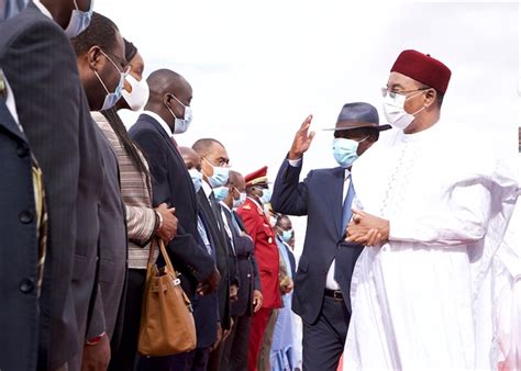 Arriv E Du Pr Sident Alassane Ouattara Niamey Pour Le Sommet