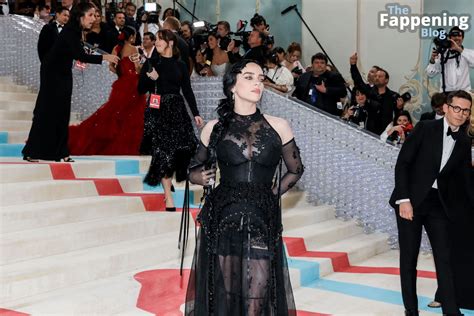 Billie Eilish Shows Off Her Sexy Tatas At The 2023 Costume Institute