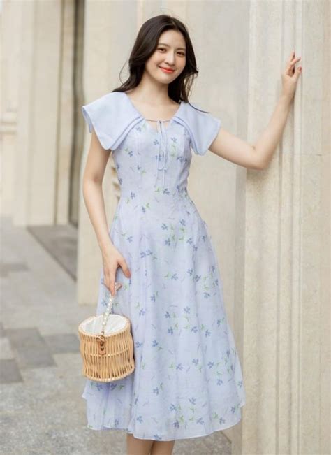 Top 50 mẫu váy hoa nhí dáng dài hot nhất 2024 nàng không nên bỏ qua