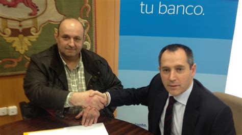 Uccl Le N Y Bbva Firma Un Acuerdo De Colaboraci N Financiera Agronews