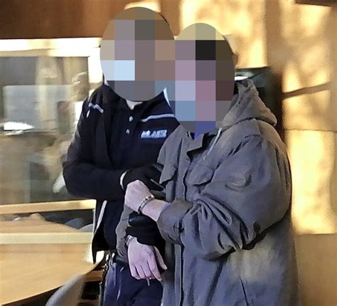 Vater Soll Tochter Missbraucht Und Im Netz Angeboten Haben Offenburg